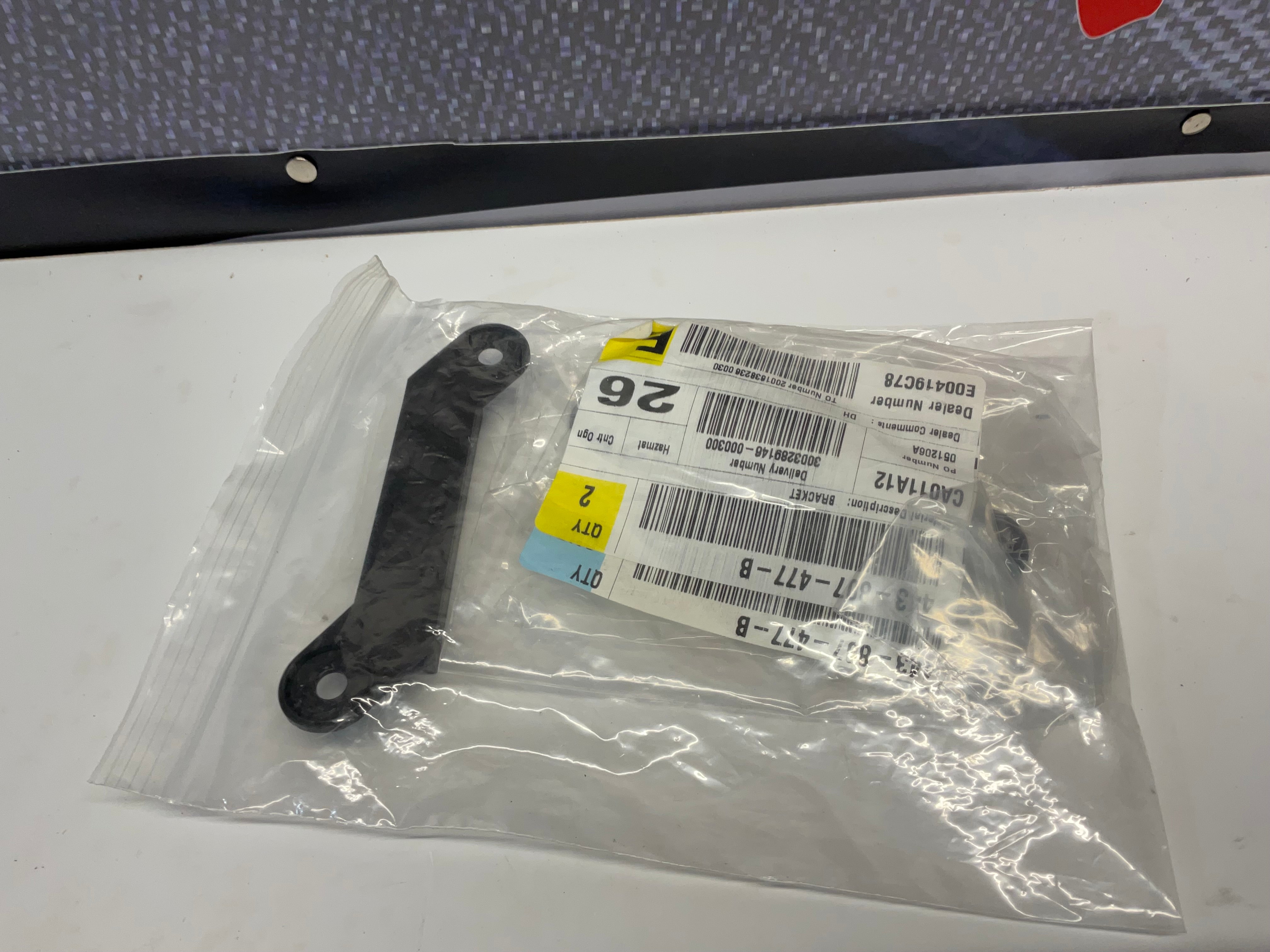 Front Bumper Bracket 443807477B NOS – Quattroholics