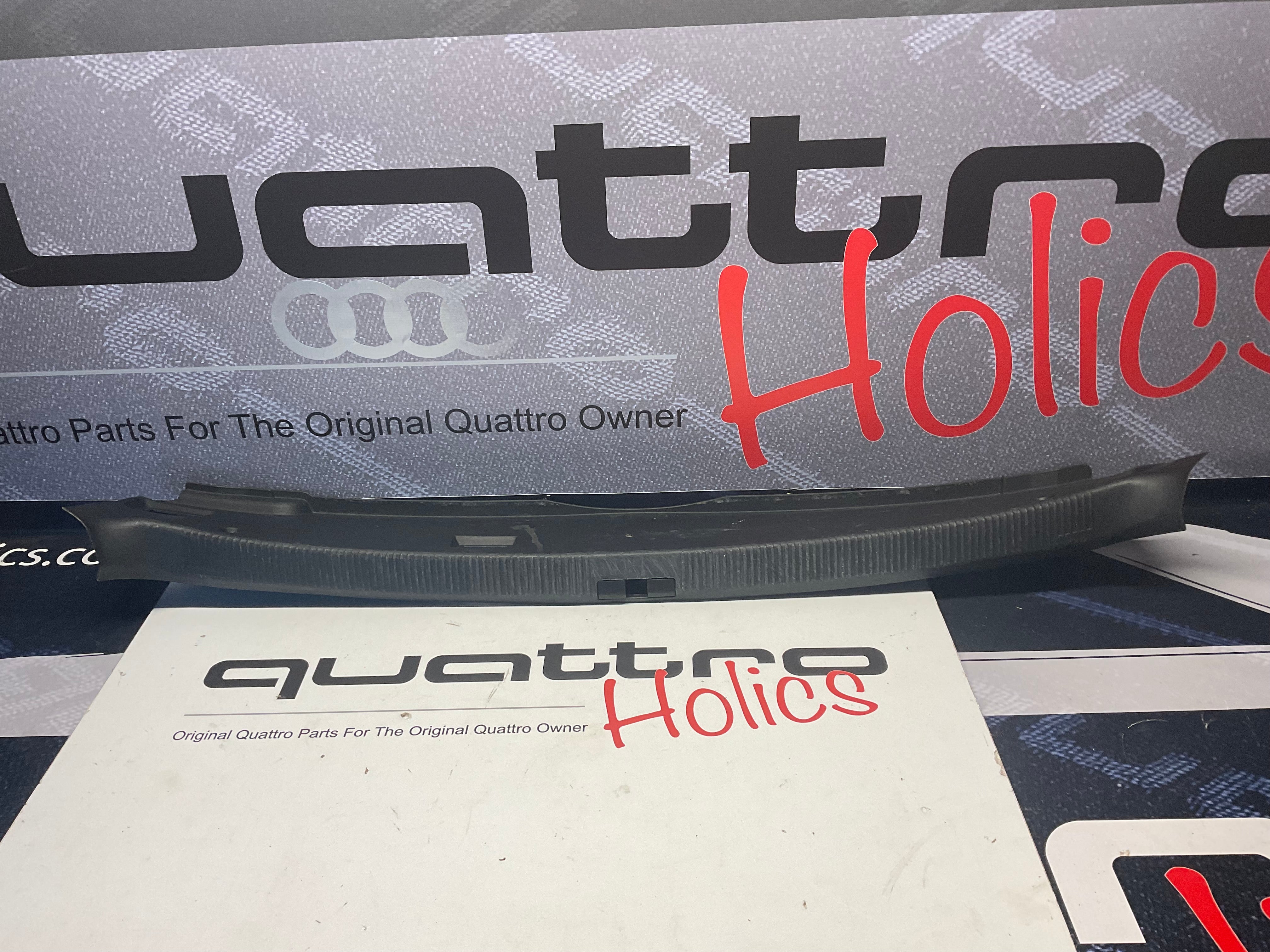 Trunk Lock Cover Trim 4B5863471 C5 – Quattroholics
