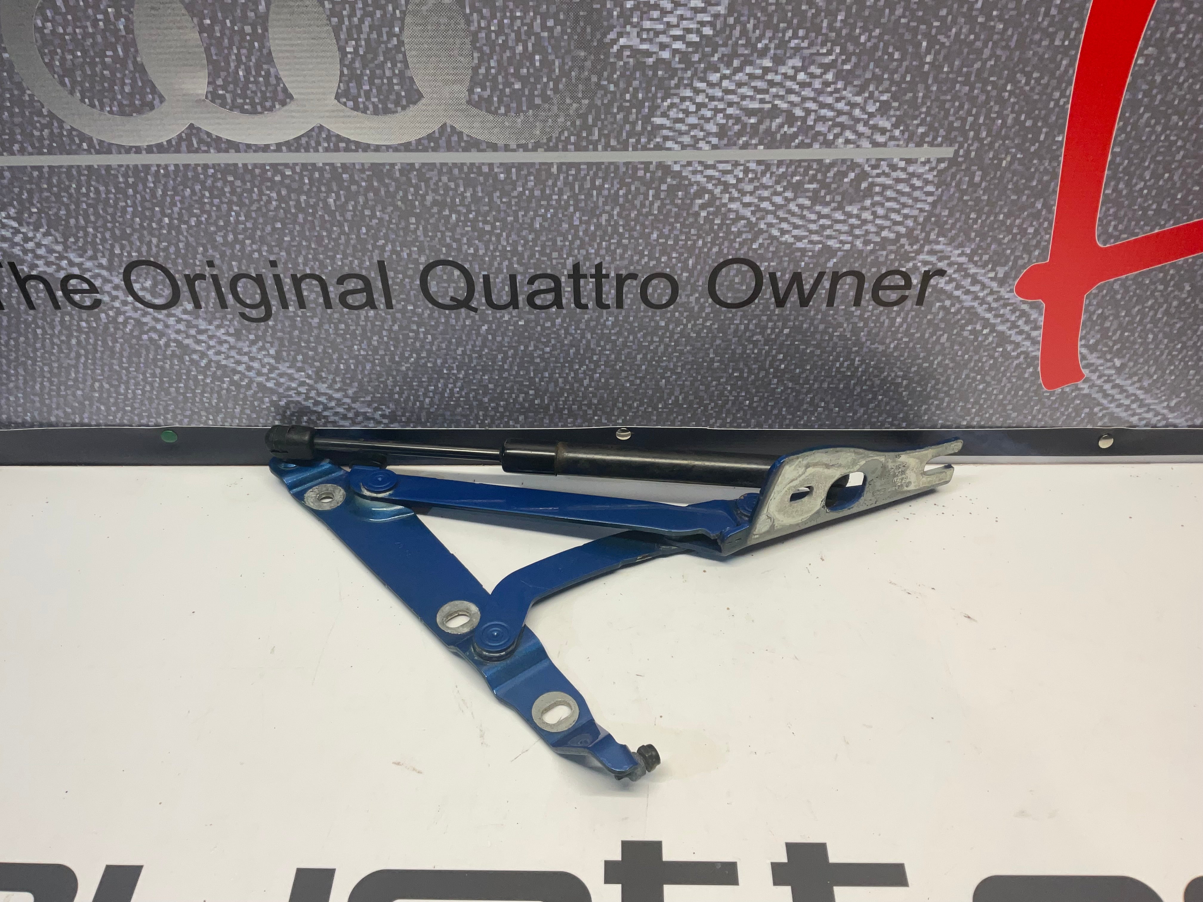 Deck Lid Hinge Left 8H0827301B B7 Cabriolet – Quattroholics