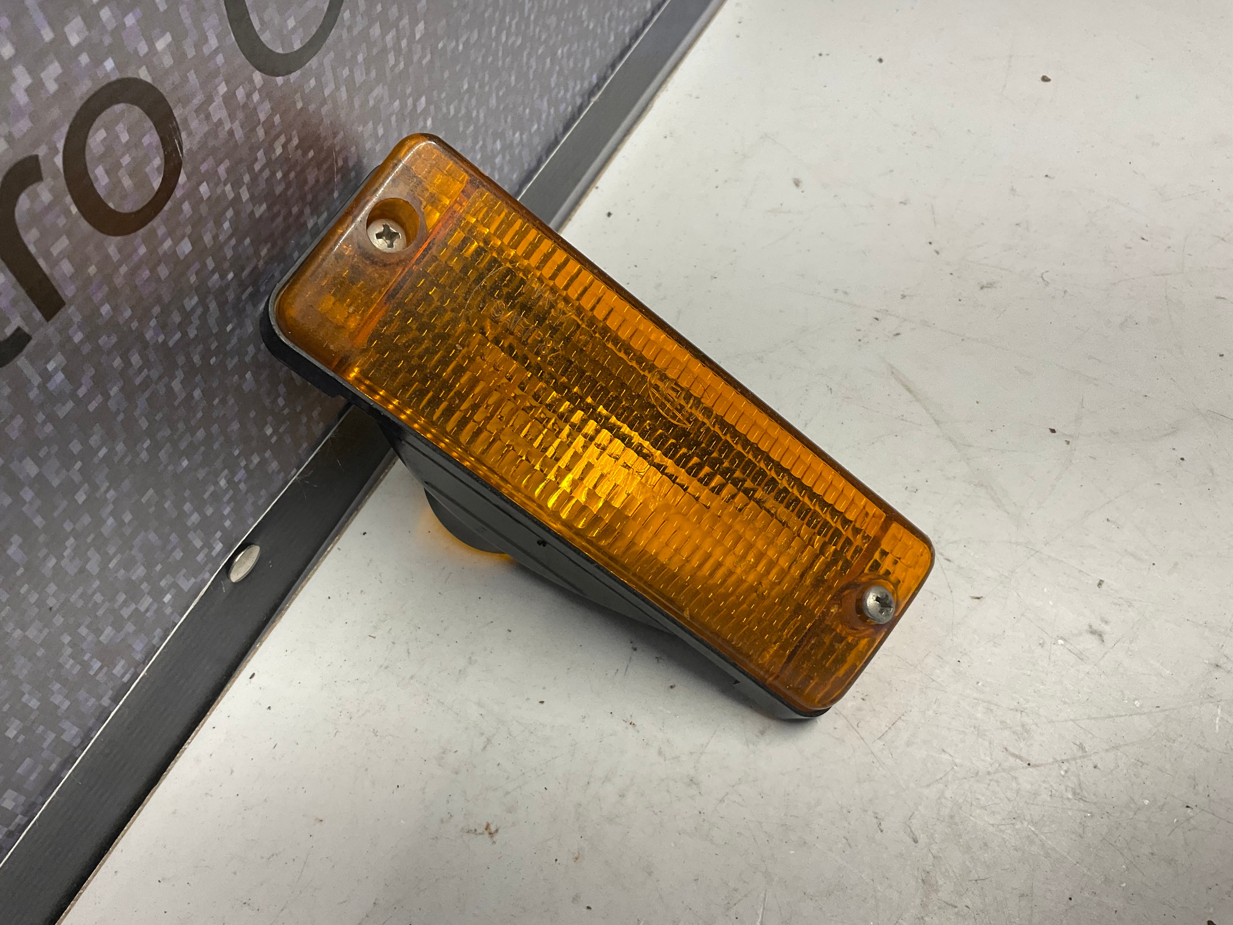 Passenger Front Bumper Turn Signal Lens Right 443953050 Hella C3 ...