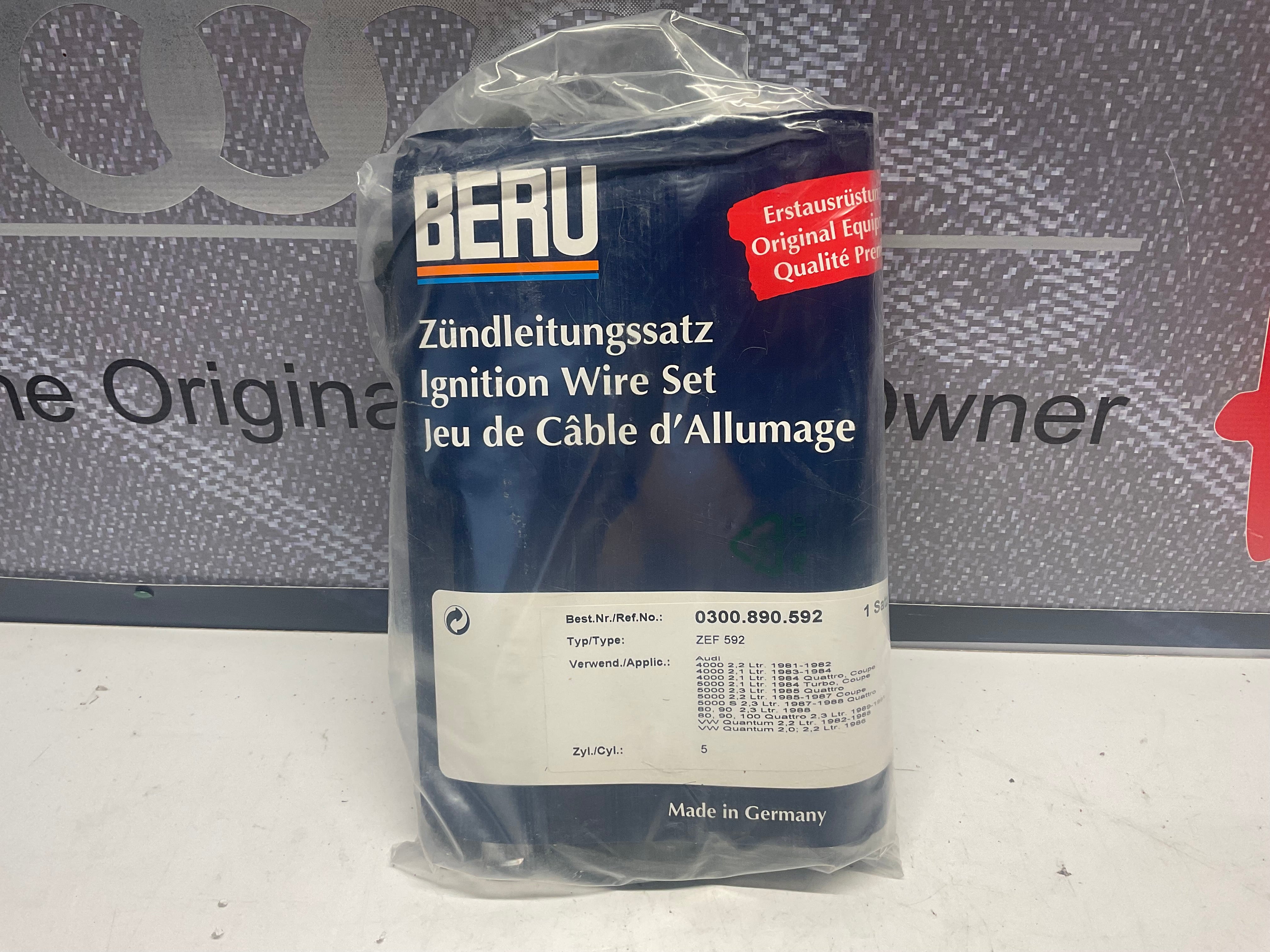 Spark Plug Wire Set NOS 034998031 5cyl Beru – Quattroholics